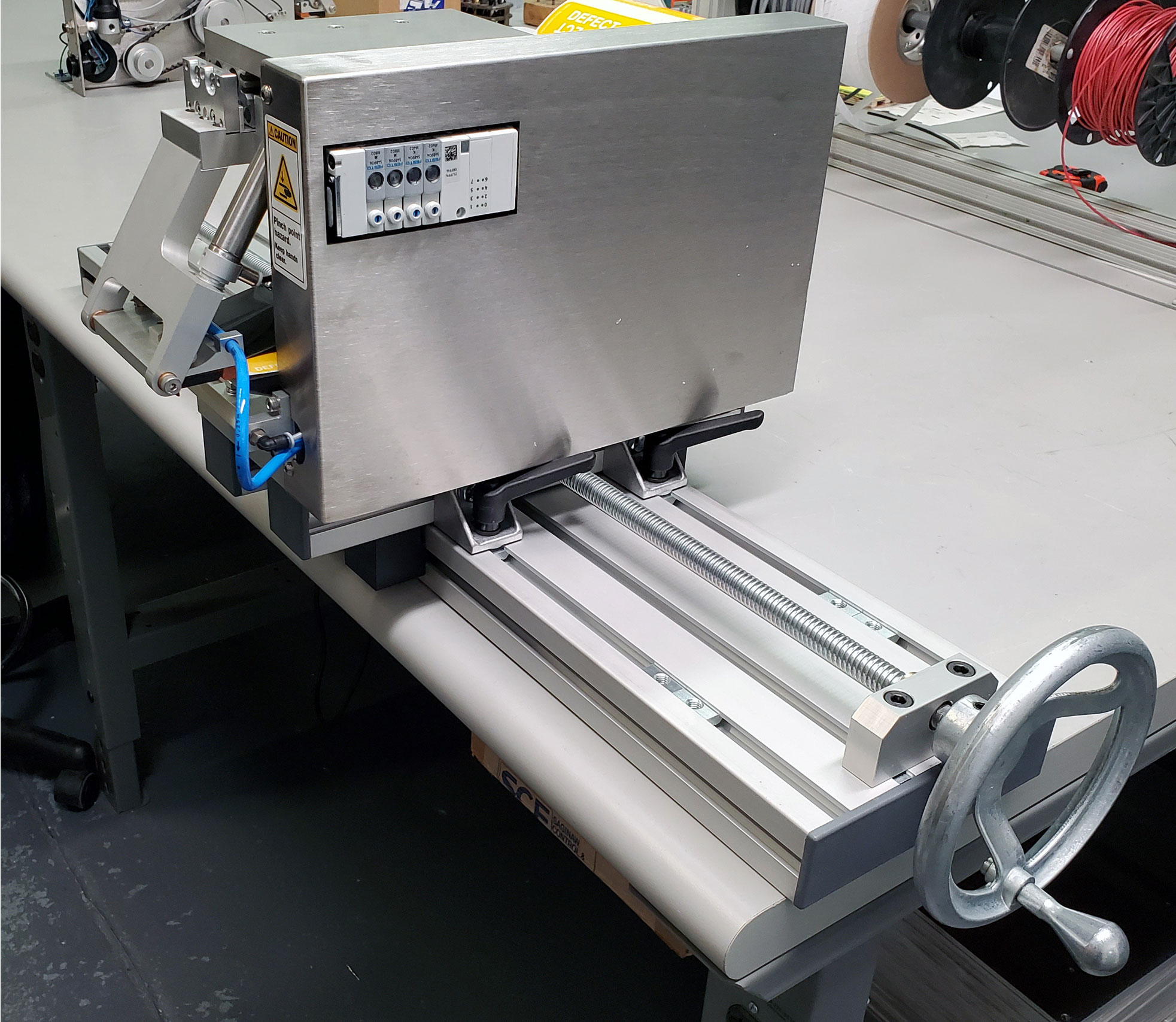 Adjustable Slide Base - Novation Inc. - AF3 WebFlagger